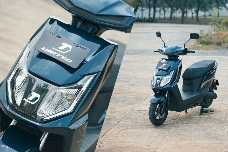 United MX1200 Dengan Tampilan baru dan Warna Baru ,Cek disini